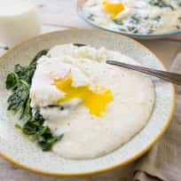 Cheesy Grits Recipe - Food Fanatic