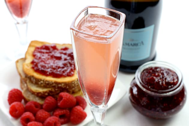 Jam Toast Cocktail Recipe - Food Fanatic