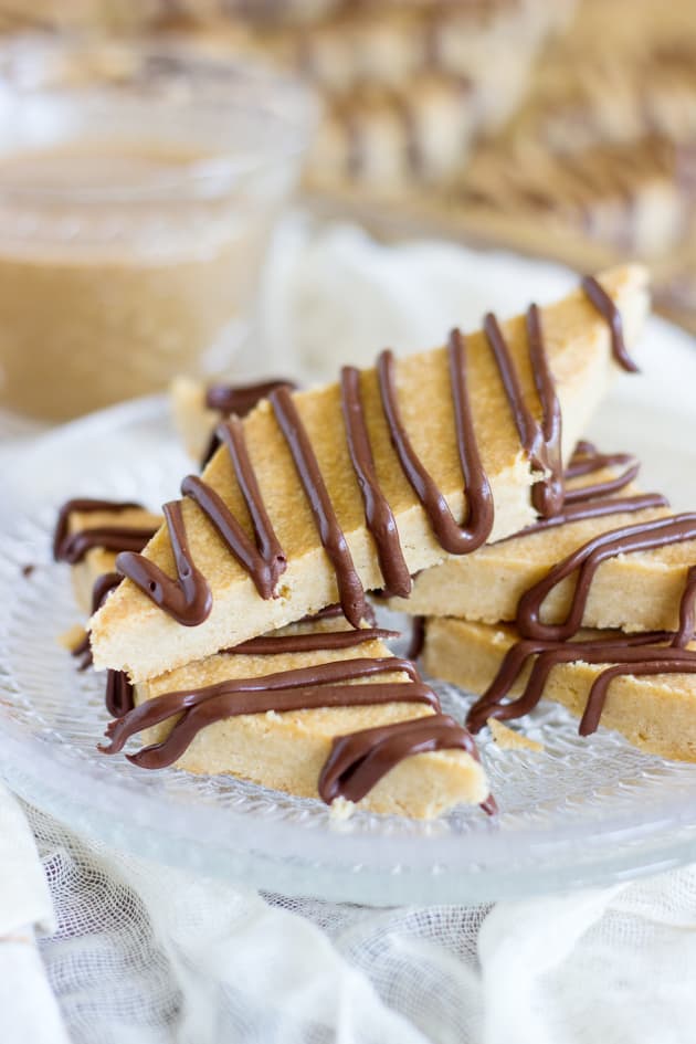 Peanut Butter Shortbread Pic - Food Fanatic