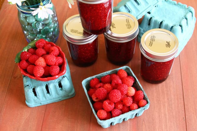 Raspberry Jam Recipe - Food Fanatic