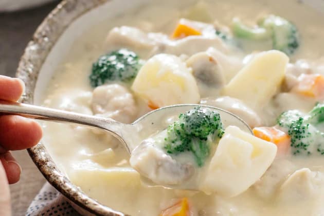 Chicken Creamed Stew Recipe - Food Fanatic