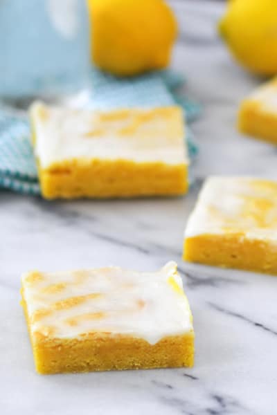 Cake Mix Lemon Bars Recipe - Food Fanatic
