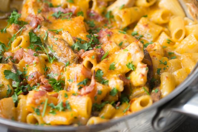 Alice Springs Chicken Pasta Recipe - Food Fanatic