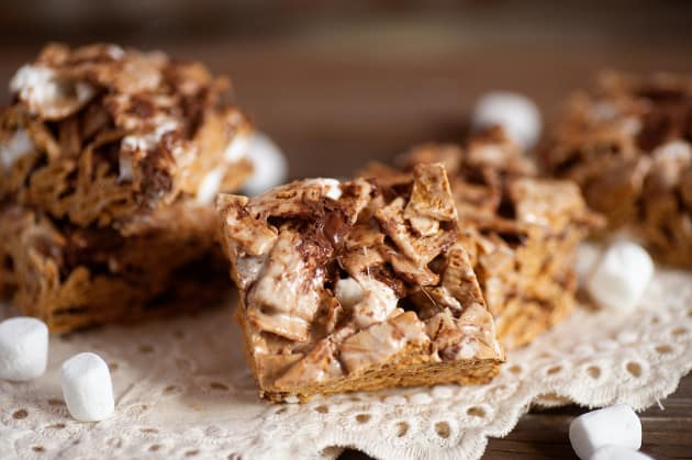 Indoor S'mores Recipe - Food Fanatic