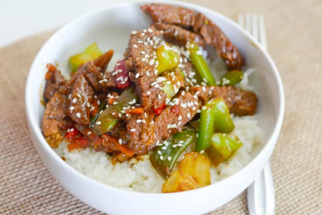 Beef Teriyaki Bowls Recipe - Food Fanatic
