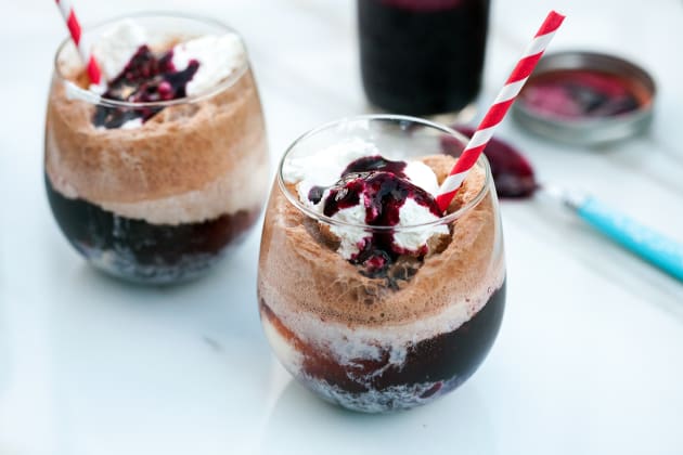 Fresh Cherry Cola Floats Recipe - Food Fanatic