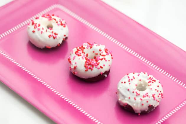 Mini Red Velvet Donuts Recipe - Food Fanatic
