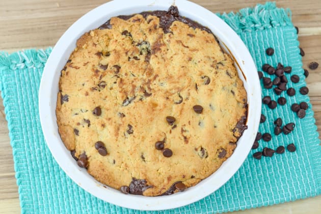 Deep Dish Cookie Recipe - Food Fanatic