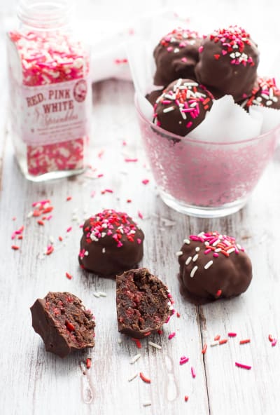 Chocolate Cherry Truffles Recipe - Food Fanatic