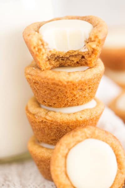 White Chocolate Fudge Puddles Recipe - Food Fanatic