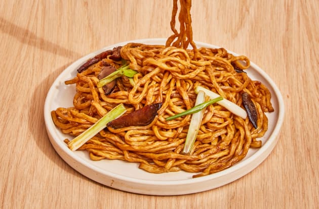Auspicious Longevity Noodles Recipe (Yi Mein / 伊面) - Food Fanatic
