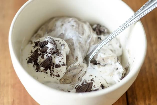 Gluten Free Cookies & Cream Fluff Recipe - Food Fanatic