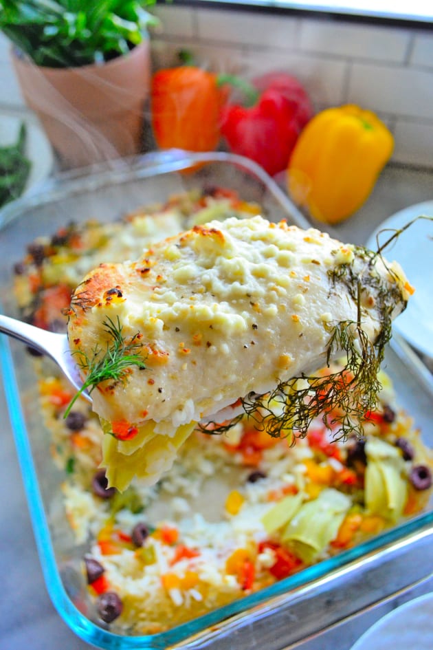 One Pan Greek Chicken and Rice Recipe - Food Fanatic