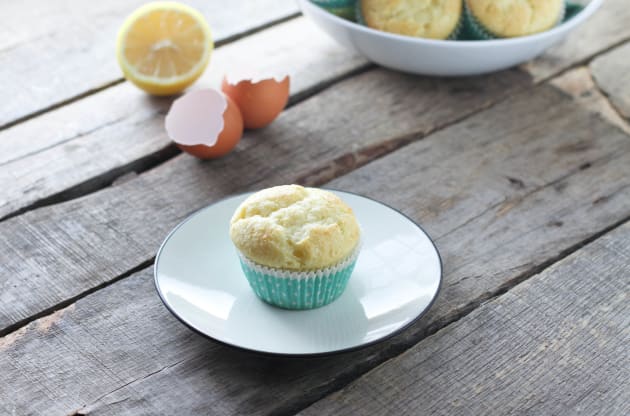 Lemon Ricotta Muffins Recipe - Food Fanatic