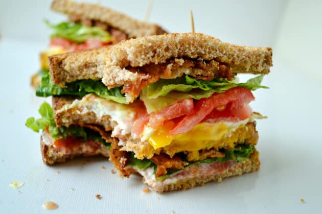 Breakfast BLT Sandwich Recipe - Food Fanatic