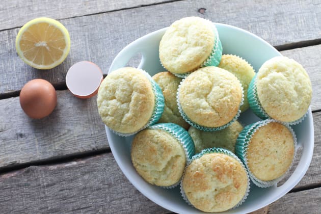 Lemon Ricotta Muffins Recipe - Food Fanatic