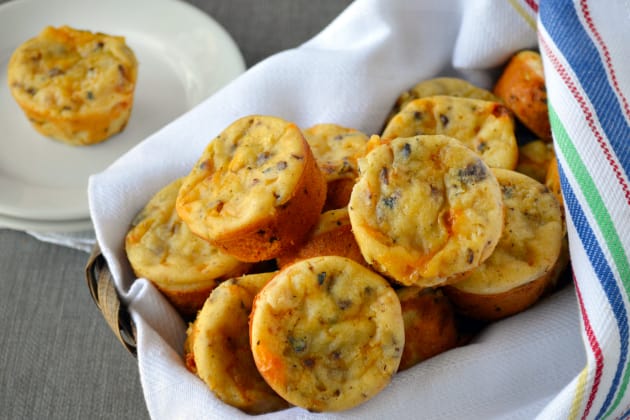 Omelet Muffins Recipe - Food Fanatic