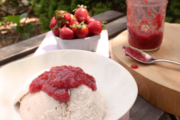 Strawberry Gelato Recipe - Food Fanatic