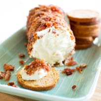 Bacon Goat Cheese Log Recipe - Food Fanatic